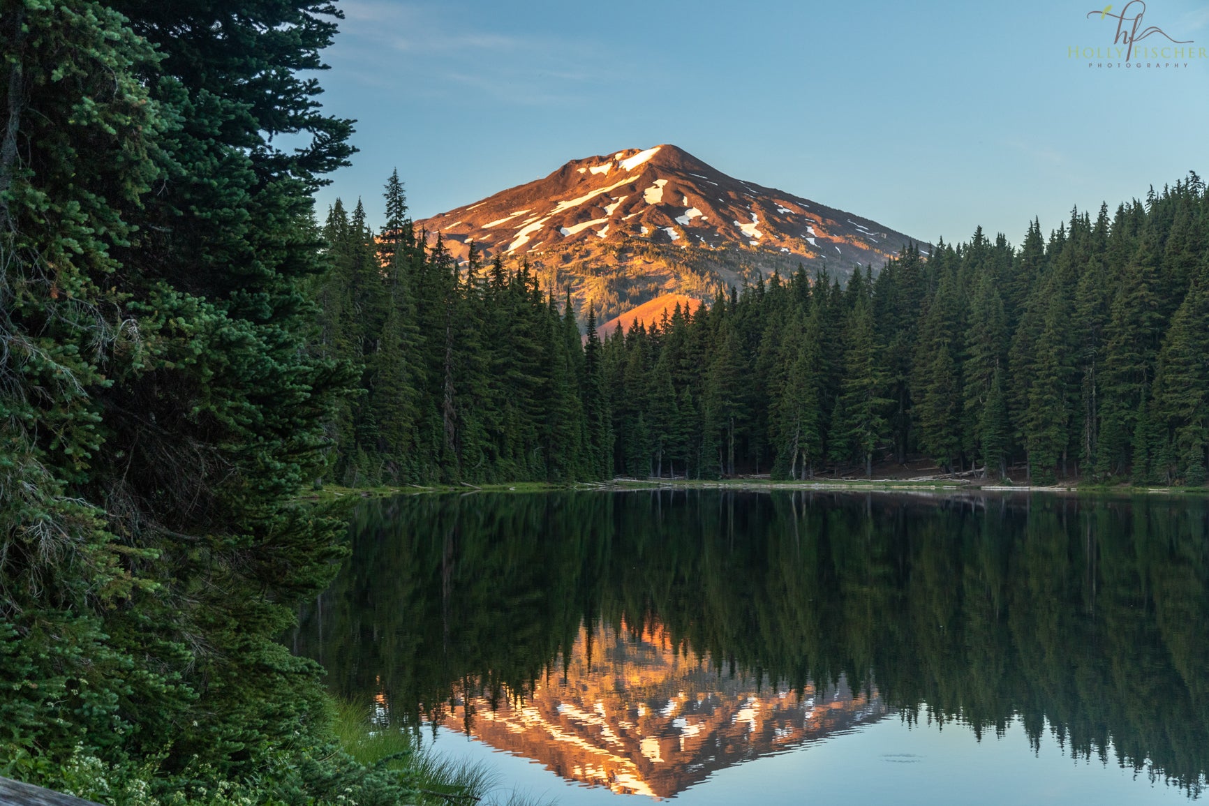 Todd Lake Sunrise - Holly Fischer Photography